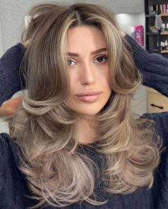 15 Stunning Butterfly Haircut You Need to Try