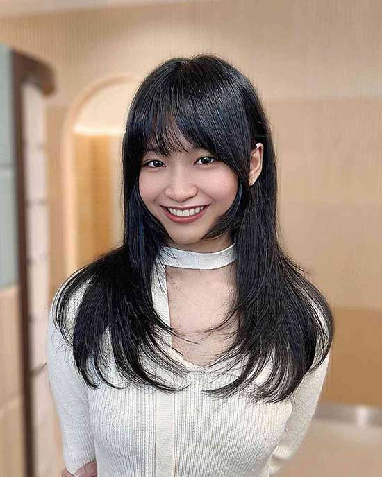 20 Mesmerizing Medium Butterfly Haircut Ideas to Elevate Your Style