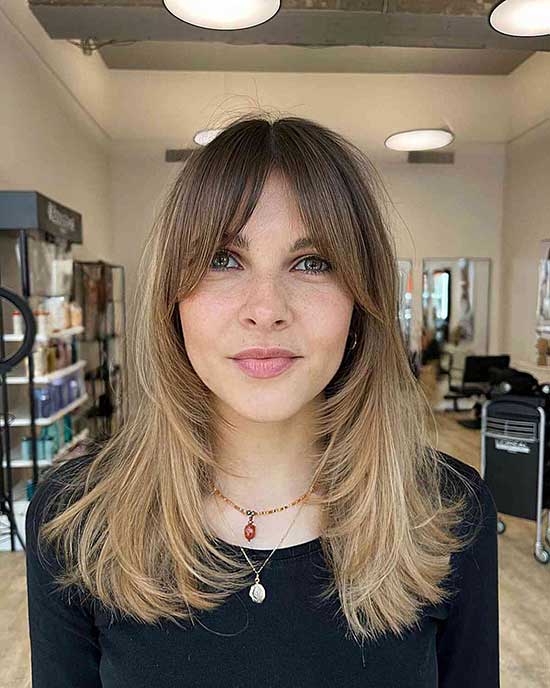 20 Mesmerizing Medium Butterfly Haircut Ideas to Elevate Your Style