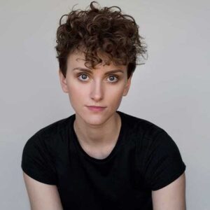 21 Curly Pixie Haircut Ideas for Effortless Style